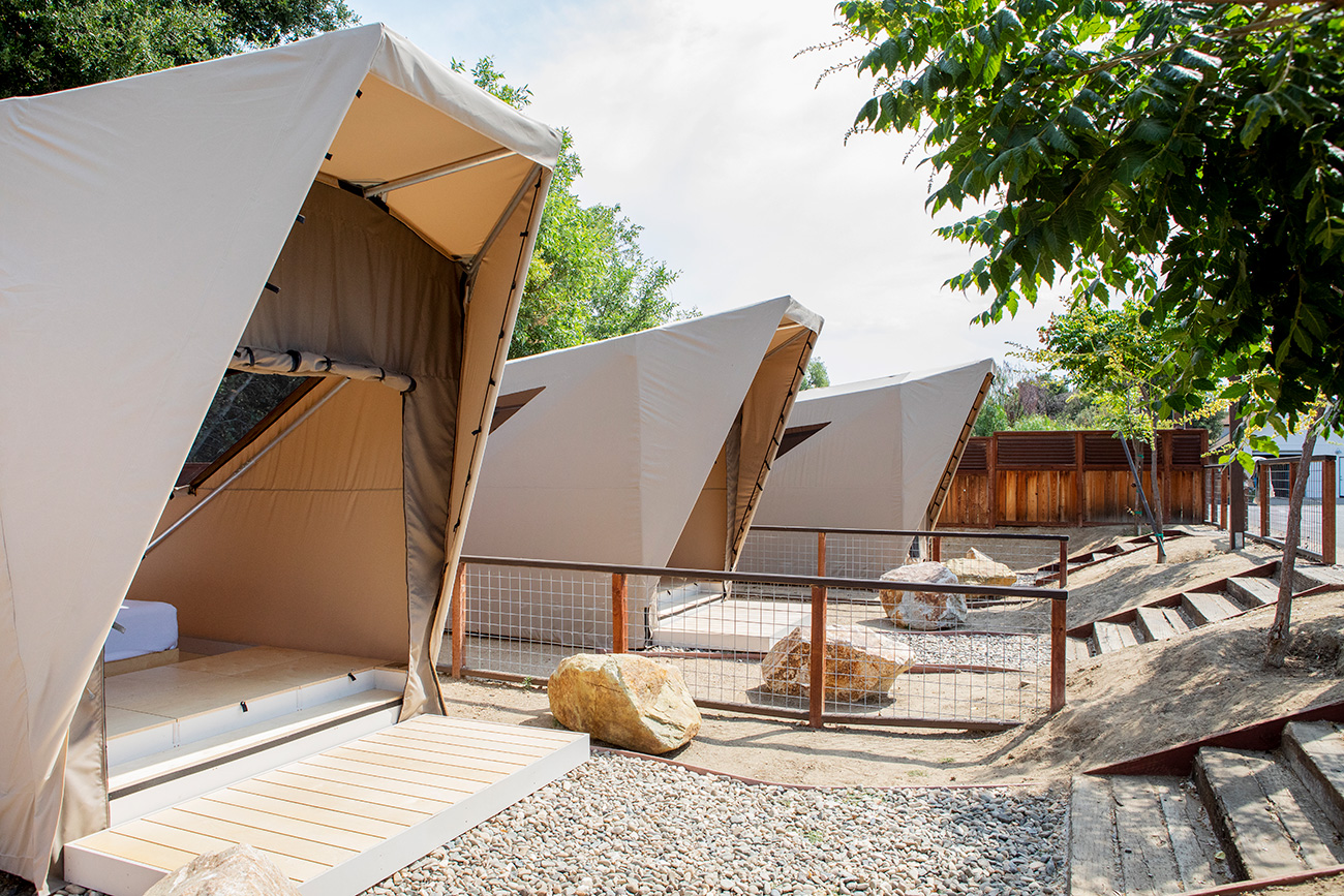 Jupes Tent - Flying Flags